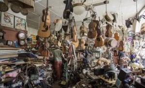 Understanding Hoarding and Tips to Control Hoarding - One Prime ...